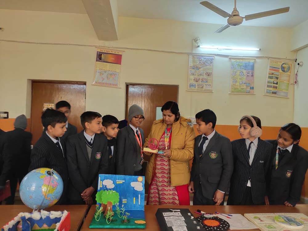 School | Oldest school in samakha | Delhi, India
